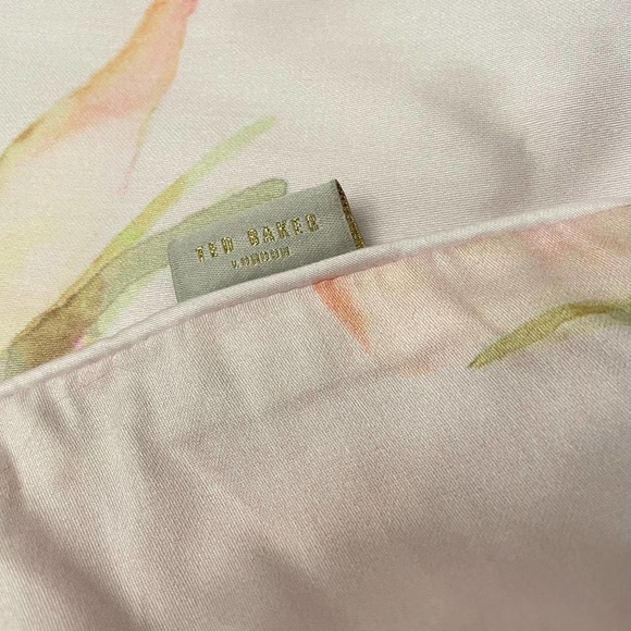Ted Baker London | Bedding | Ted Baker Elegant Floral Duvet Cover With ...
